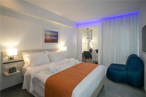 Best Western Plus Larco Hotel (Larnaka, Kıbrıs Cumhuriyeti, 10 Pontou Street), otel  Larnaka'dan