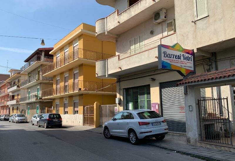Cam ve cam ürün üreticisi Barresi Vetri, Sicilya, foto