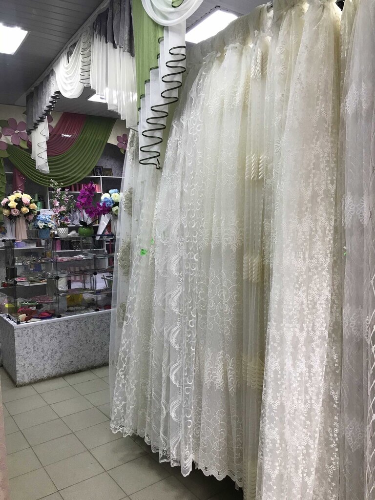 Perde ve korniş üreticileri Елена, Nijegorodskaya oblastı, foto