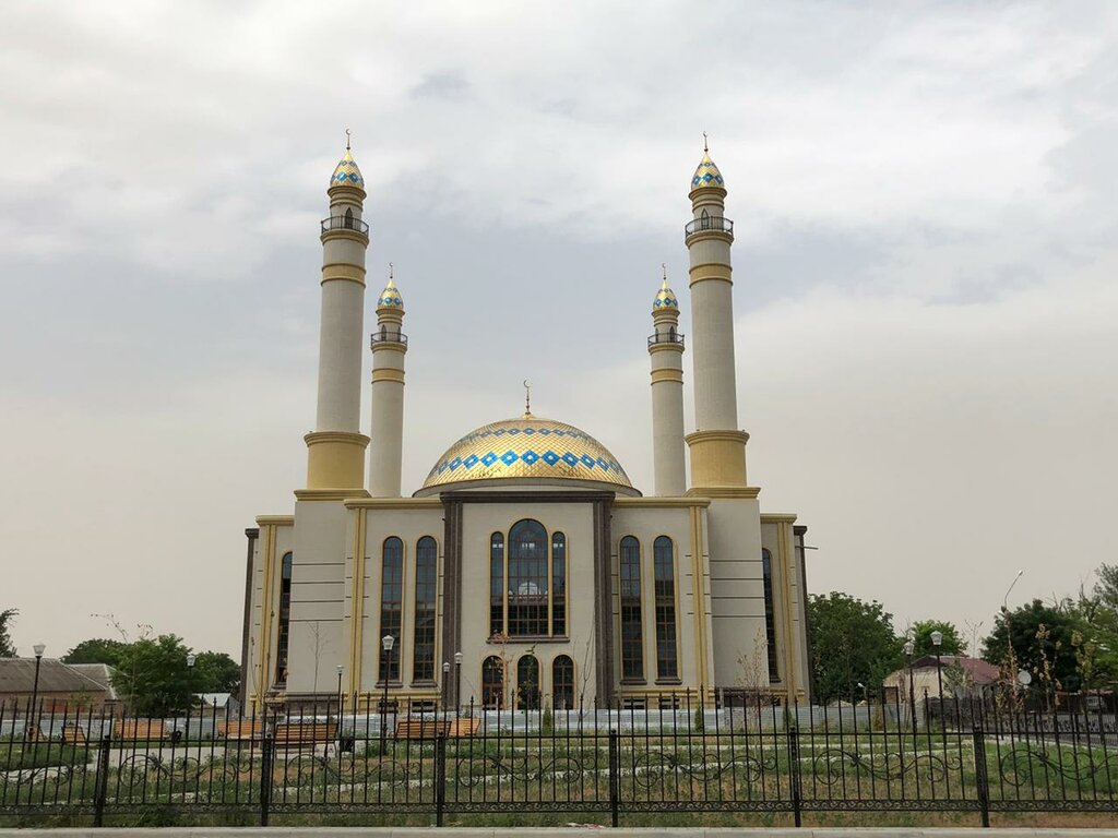 Cami Центральная мечеть, İnguşetya, foto