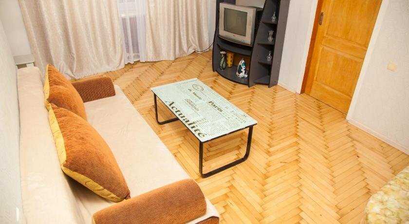 Kısa süreli konaklama 2 rooms Apartment on Peremohy str 71. Centre, Zaporoje, foto