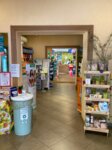 Farmacia Molina della Dott. ssa Rosaria Peluso e C. (Via Pidatella No:132), kozmetik ve parfümeri mağazaları  Katanya'dan