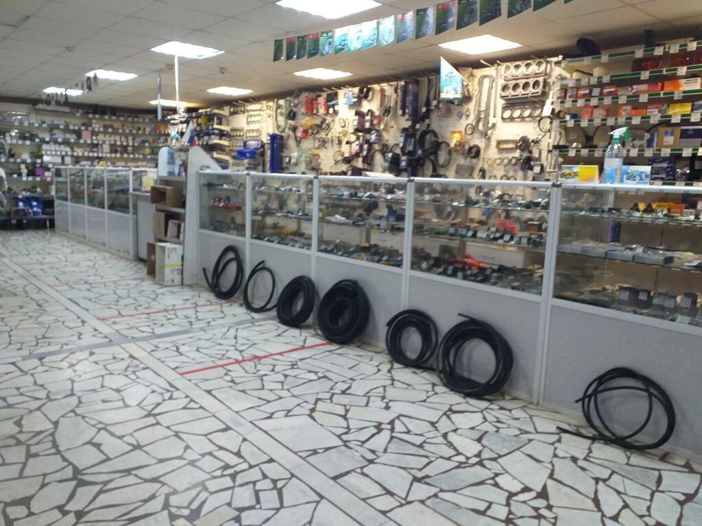 Otomobil yedek parçaları Detali mashin Gaz, Birsk, foto