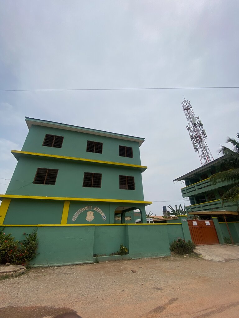 Ortaokul Shining Star Prep & Jhs, Kumasi, foto