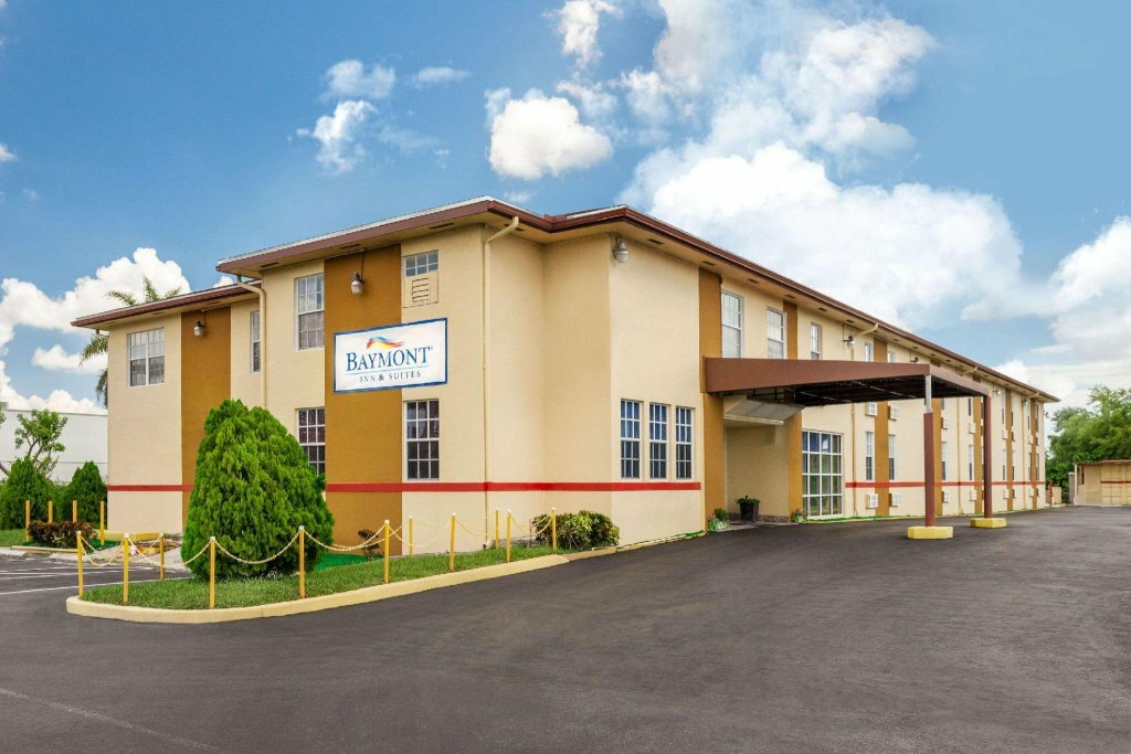 Otel Belmont Inn & Suites, Florida City, foto
