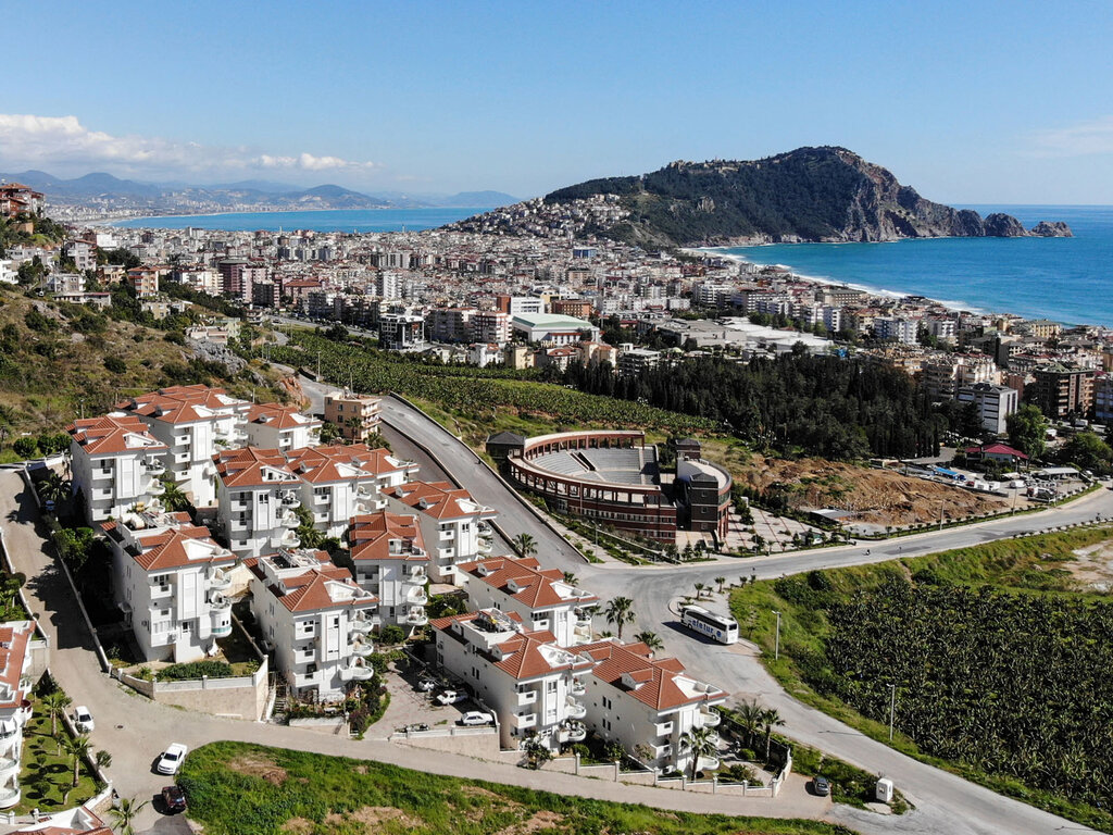 Konut blokları Uygun Cleopatra 3, Alanya, foto