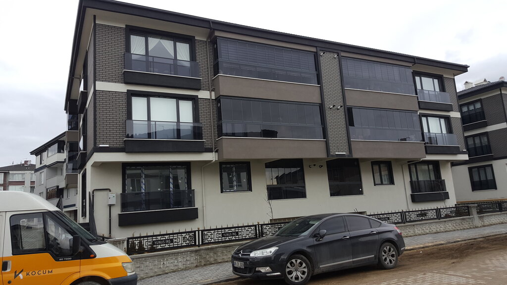 Konut blokları Çevik Sitesi C Blok, Bolu, foto