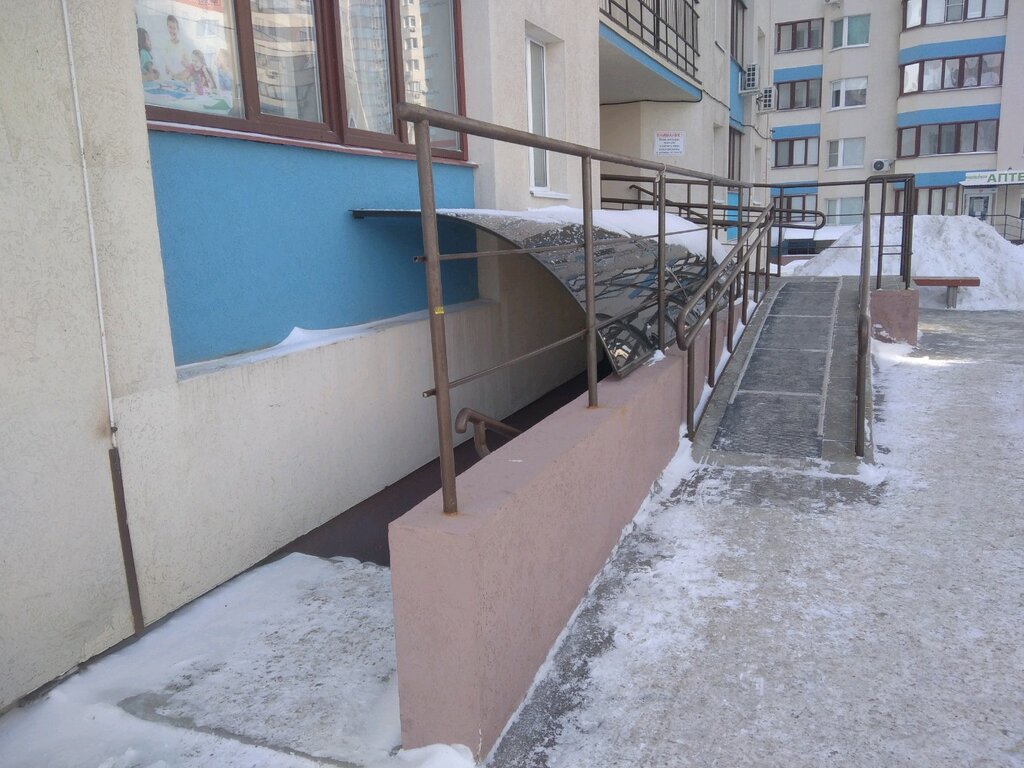Otoparklar Администрация паркинга, Samara, foto