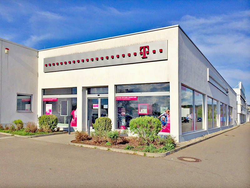 Cep telefonu ve aksesuarları satış mağazaları Telekom Shop, Baden‑Wurttemberg, foto