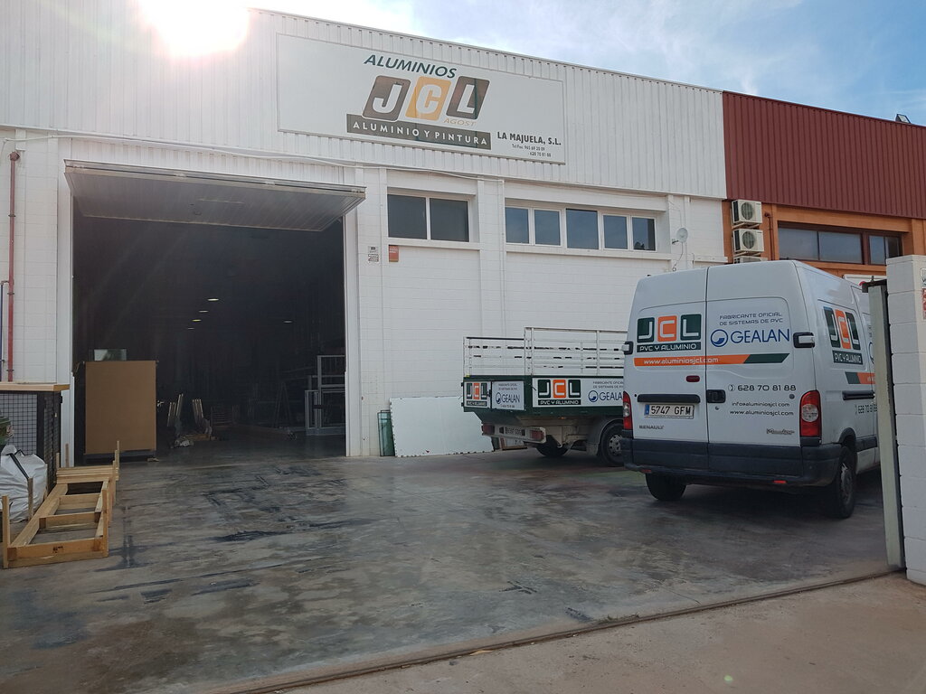 Kerestecilik Jcl Pvc Y Aluminio, Valensiya, foto