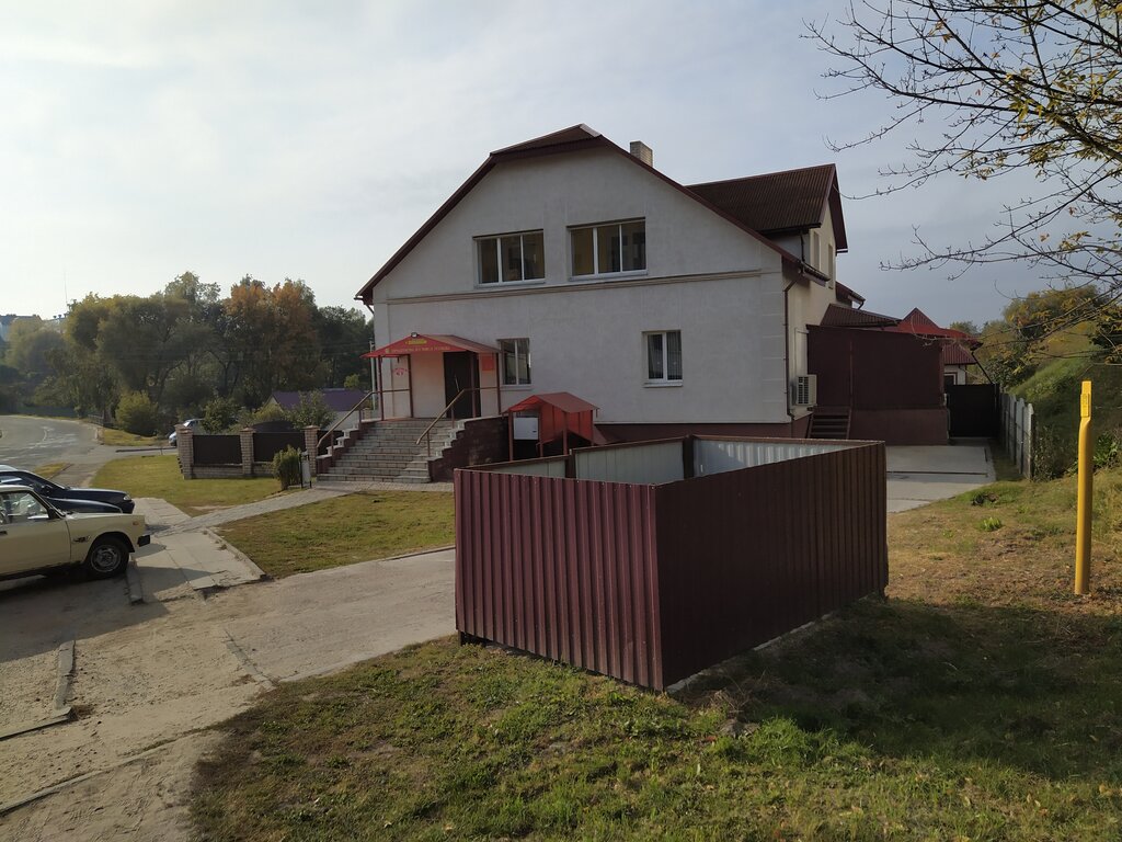 Kanatlı hayvan ürünleri ve yumurta Dzerzhinka, Kopyl, foto
