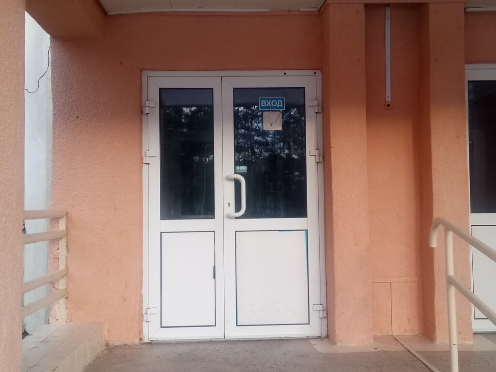 Meslek yüksekokulu Litsey Khimikov Professionalny Svetlogorsky Gosudarstvenny UO, Svetlahorsk, foto
