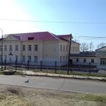 Shkola № 1 g. Aleksandrovsk-Sakhalinsky (ulitsa Karla Marksa No:28), ortaokul  Aleksanldrovsk‑Sahalinskiy'den