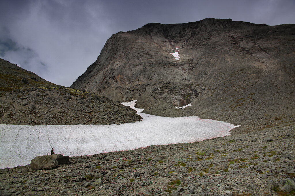 Dağ geçidi Ramzaya Pass 745 metres, Murmanskaya oblastı, foto