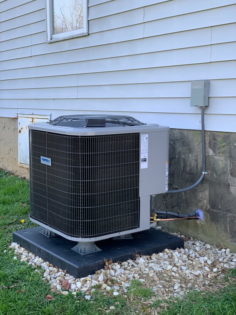 Isıtma sistemleri ve ekipmanları Je Heating & Cooling LLC, Ohio Eyaleti, foto