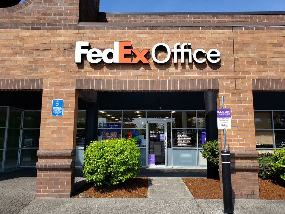 Fotokopi dükkanları FedEx Office Print & Ship Center, Portland, foto