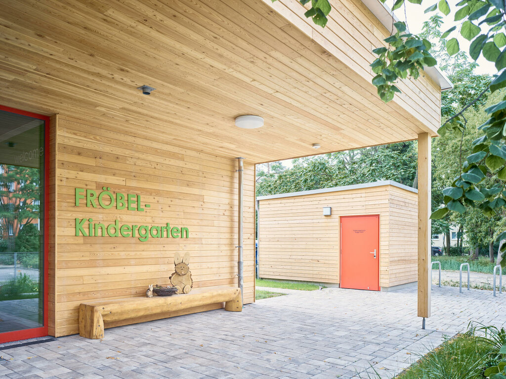 Anaokulları FRÖBEL-Kindergarten Am Wurzelberg, Ludwigsfelde, foto