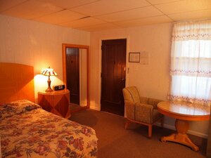 Suitcase Motel & Travel (New York, New Jersey Avenue), otel