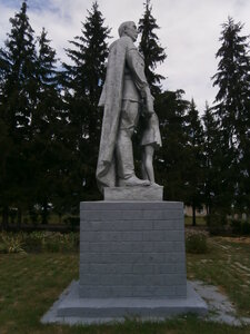 Памятник советскому солдату (Penza Region, Tamalinskiy rayon, selo Ulyanovka), anıt, heykel  Penzenskaya oblastından