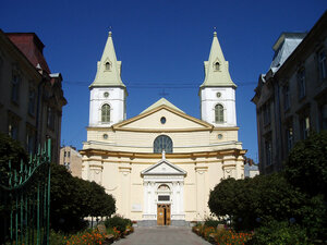 The Central Baptist (Зелена вулиця No:11Б, Львів), protestan kilisesi  Lviv'den