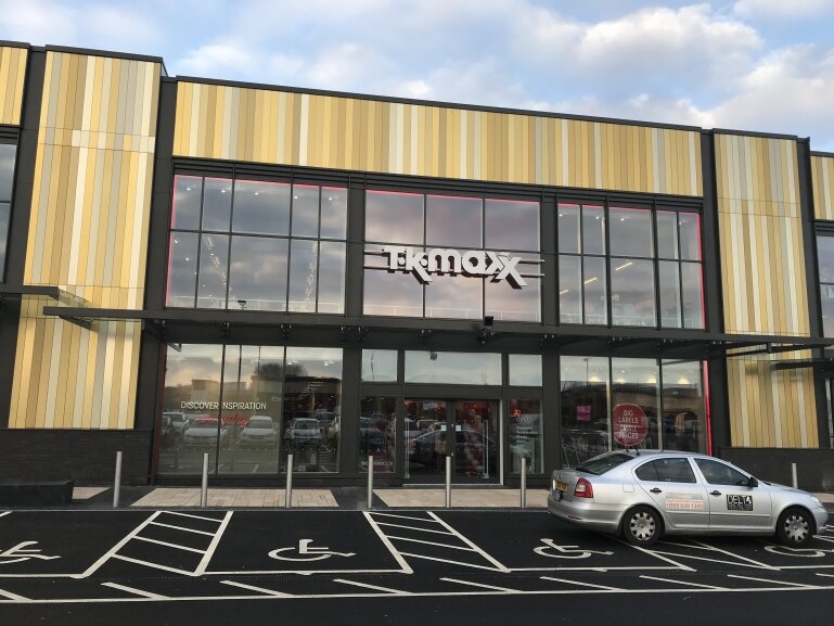 Büyük mağazalar Tk Maxx, Liverpool, foto