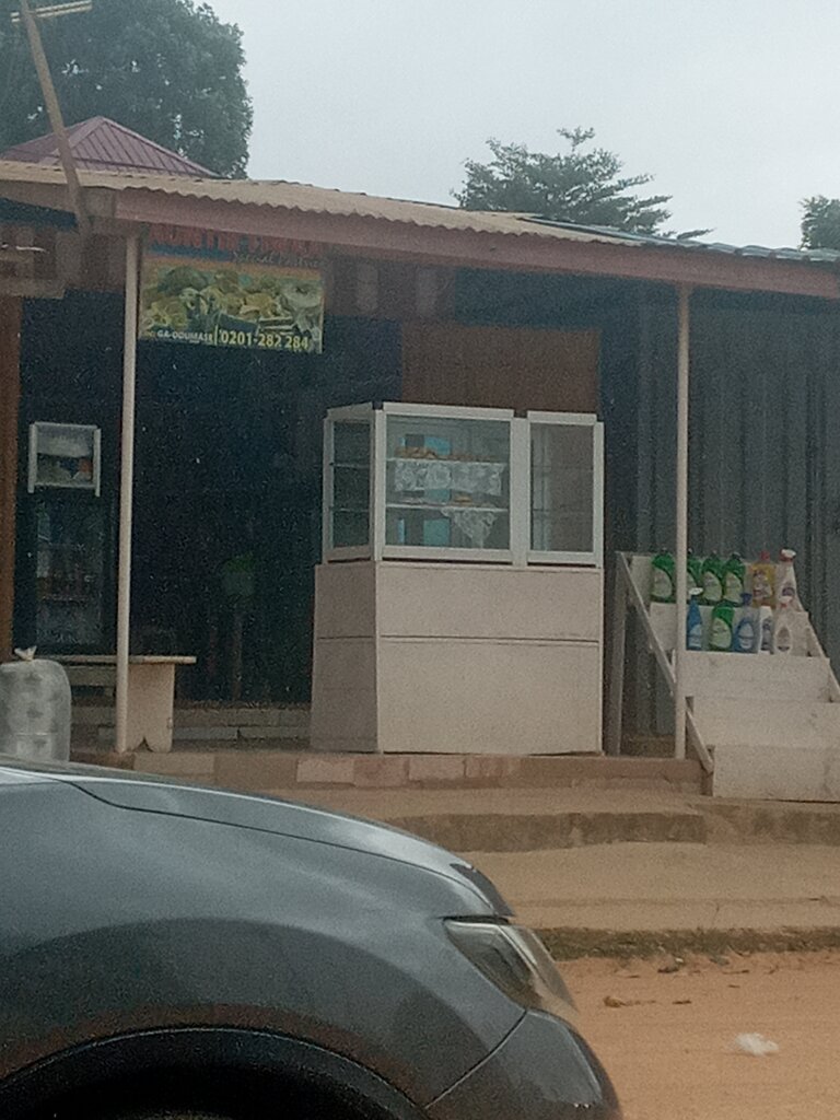 Market Maame Tiwaa store, Dünya, foto