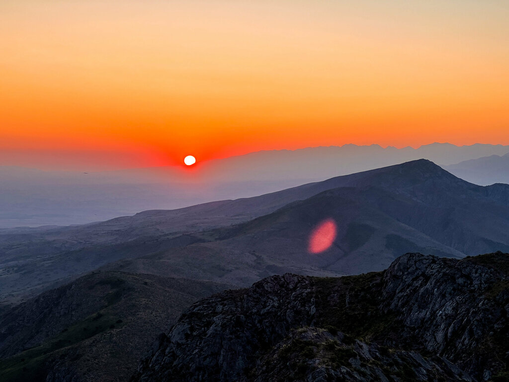 Dağ zirvesi Kazyghurt, Türkistan eyaleti, foto