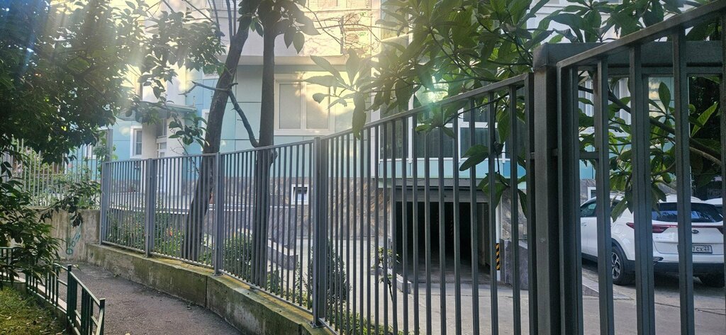 Konut servisleri kuruluşları ТСЖ Революции 4а, Soçi, foto