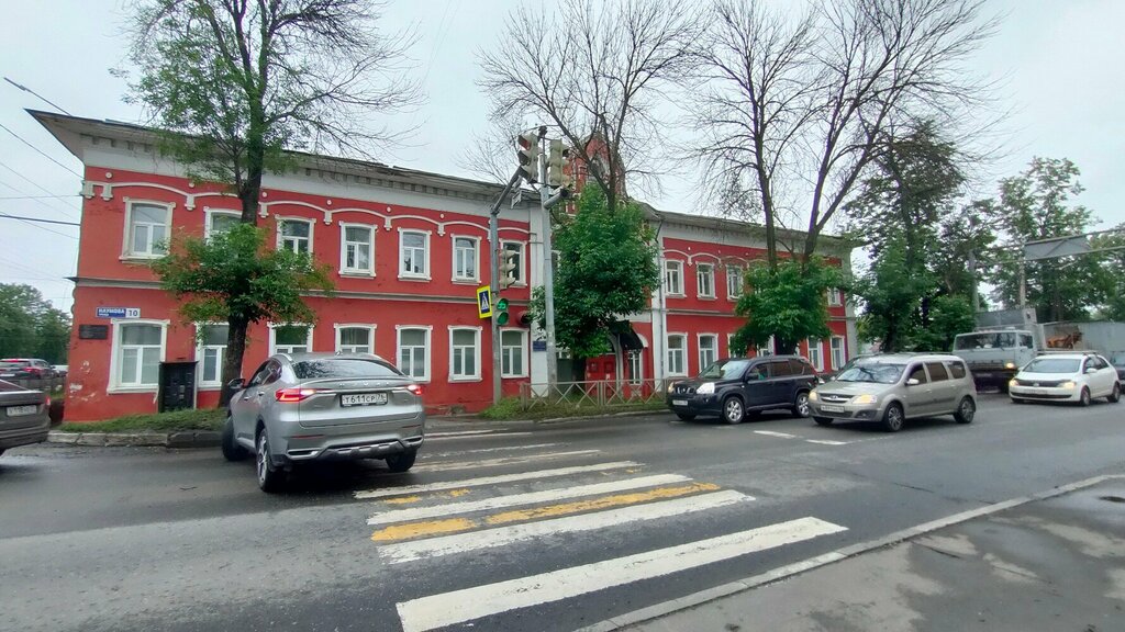Aşılama noktası Пункт вакцинации в ГБУЗ ЯО Клиническая больница № 2, поликлиника № 1, Yaroslavl, foto