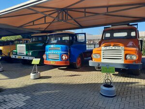 Trucks and Transport Museum (Central District, Ramla), müzeler ve sanat galerileri  Ramle'den