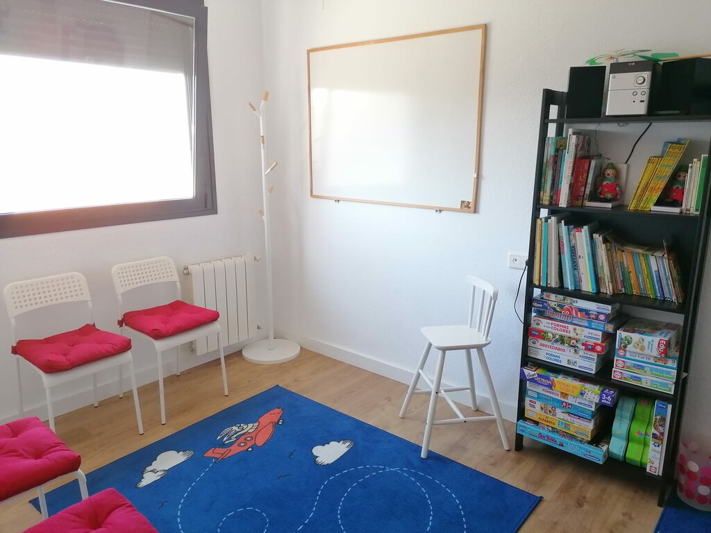 Psikologlar Cecilia De La Corte, Huelva, foto