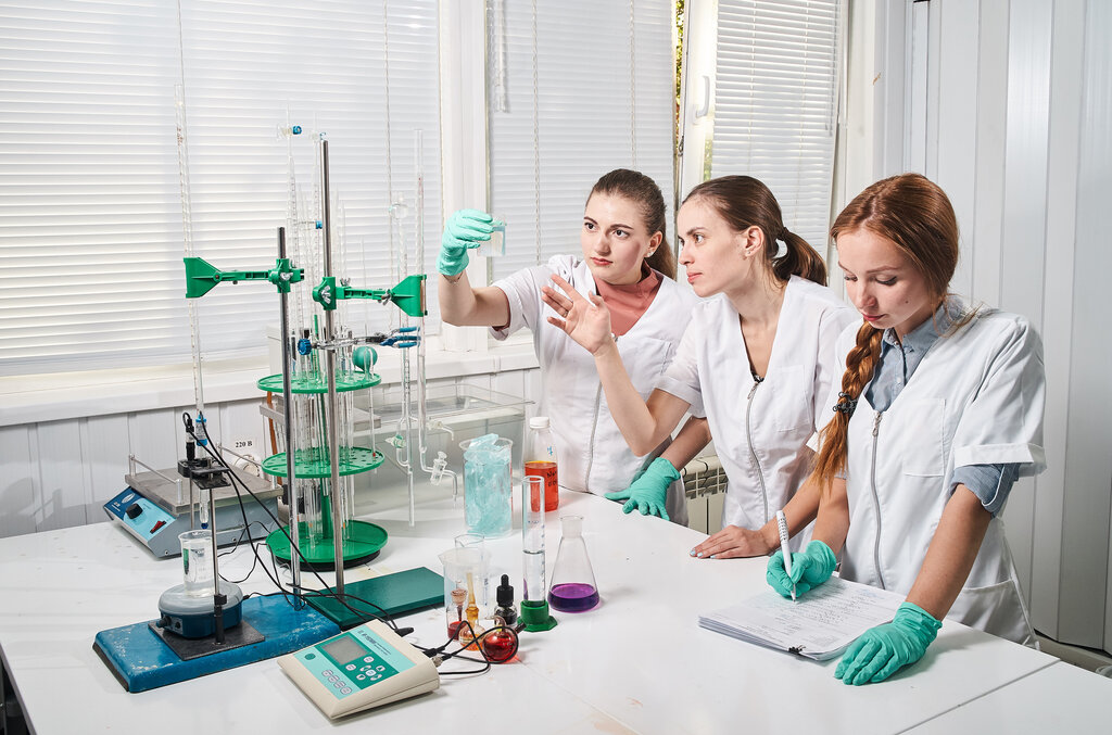 Kimyasal üretim firmaları Промстеклоцентр, Şahty, foto