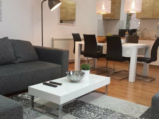 Otel City Lights Apartment, Zagreb, foto