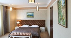 Otel Tavel (Ivano-Frankivska Region, Yaremchanska miska rada, selo Polianytsia, Hirskolyzhnyi kurort Bukovel), otel  Yaremcha'dan