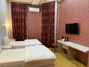 Queens Hotel (Kohinur street No:10/53), otel  Taşkent'ten