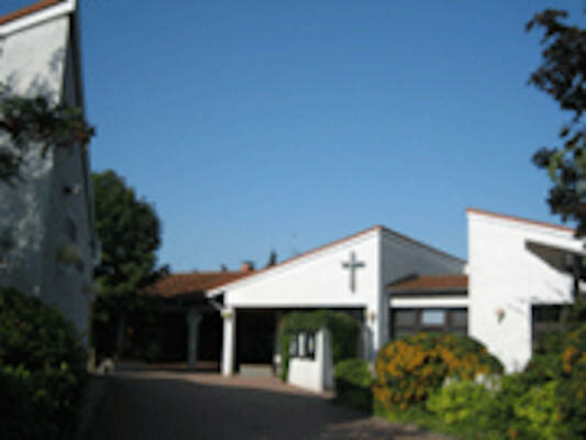 Dini dernekler Dietrich-Bonhoeffer-Haus - Evangelische Kirchengemeinde Swisttal, Kuzey Ren‑Vestfalya, foto