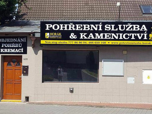 i̇nşaat malzemeleri toptan Pohřební služba Kamenictví Horák Martin, Chrudim, foto