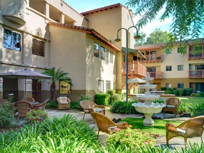 Huzurevi, bakımevi Atria Del Rey, Rancho Cucamonga, foto