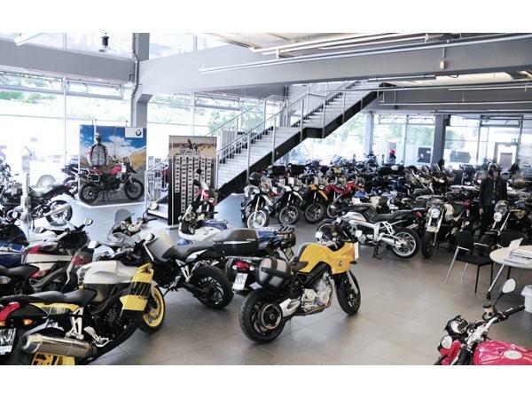 Motosiklet yedek parçaları BMW Wien Motorrad Zentrum, Viyana, foto
