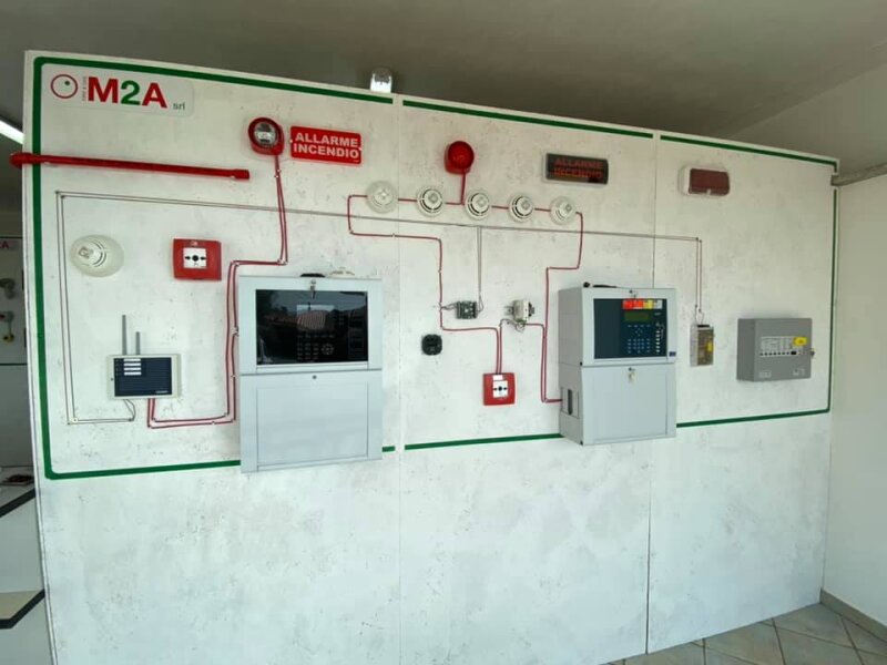 Yangın ekipmanları M2a S. R. L., Sardunya, foto