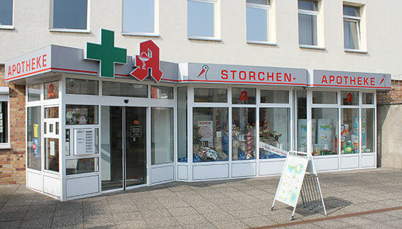 Eczaneler Storchen-Apotheke, Brandenburg, foto