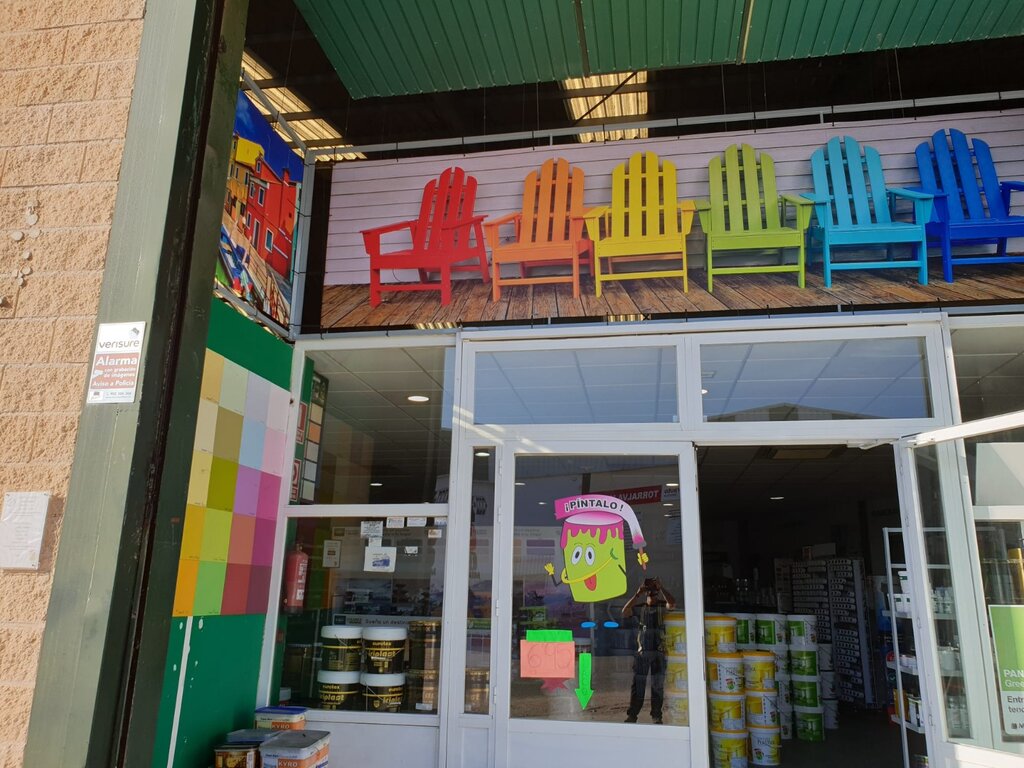 Sanayi ekipmanları firmaları Distribuciones Píntalo, Kastilya‑La Mancha, foto