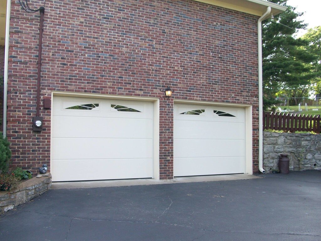 Kapılar Cornerstone Door Company, LLC, Tennessee Eyaleti, foto