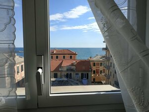 The Taylor (Liguria, province of Genoa, Chiavari, Via Prandina), otel  Chiavari'den