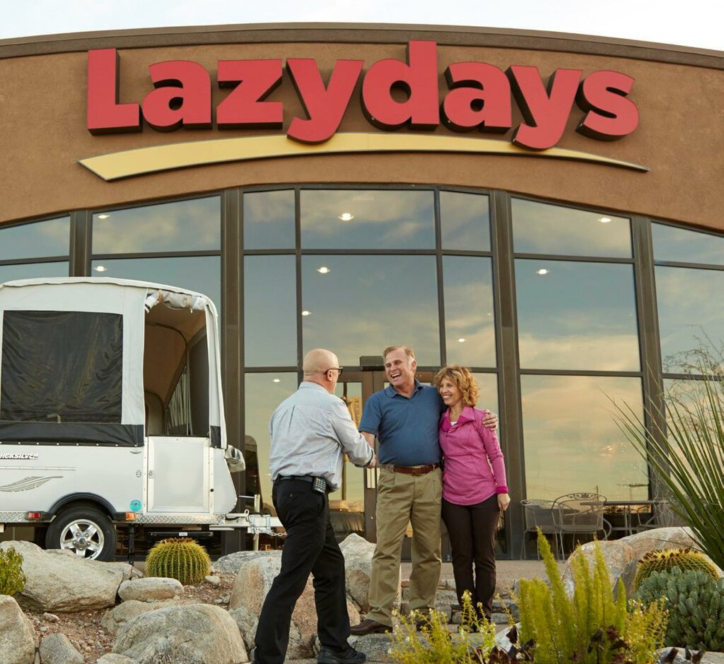 Karavan Lazydays Rv of Tucson, Arizona Eyaleti, foto