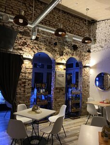 Turistic Bar (Morskoy bulvar No:3), kafe  Baltiysk'ten