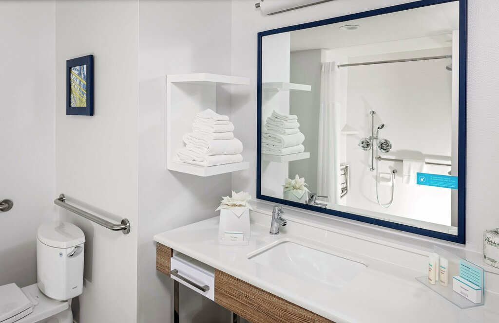 Otel Hampton Inn Cranbury, New Jersey Eyaleti, foto