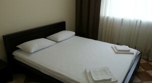SanIvan Guest House (Ярошевская улица No:86, село Софиевская Борщаговка), otel  Kiev Bölgesi'nden