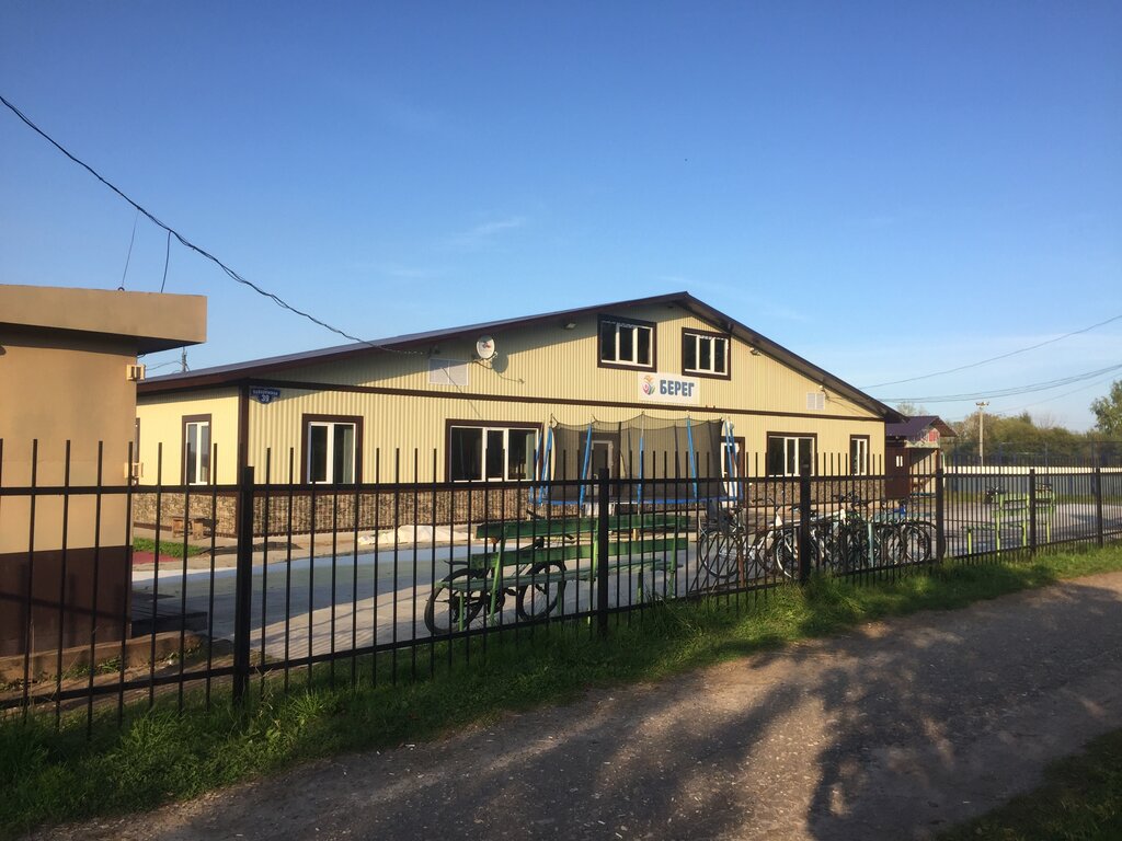 Eğlence merkezleri Берег, Koriajma, foto