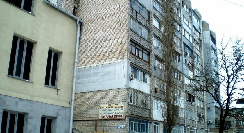 Kısa süreli konaklama Мини Студия проспект Центральный 124а, Wi-fi, 1 диван 3 этаж 9 этажного дома, Nikolaev, foto